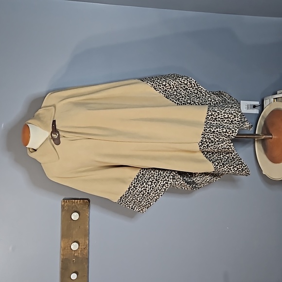 Le Moda | Jackets & Coats | Le Moda Carmel With Animal Print Trim ...